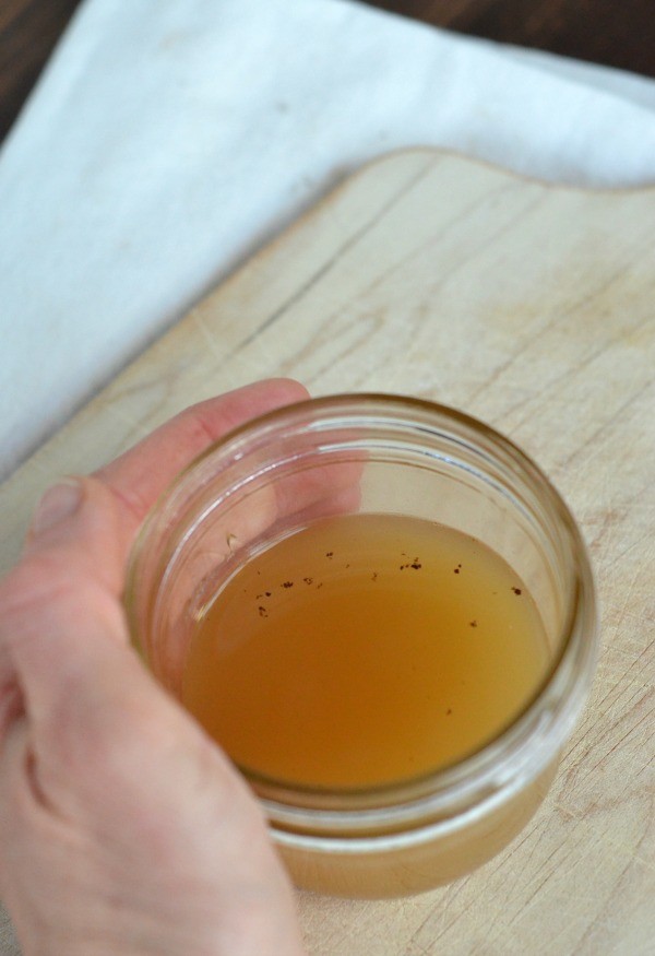 Slow Cooker Chicken Stock - Mountain Mama Cooks